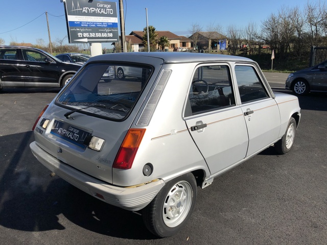 Renault 5 - laureate TL